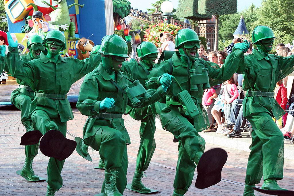 Creating Disney Magic – The Entertainment Division - Designing Disney