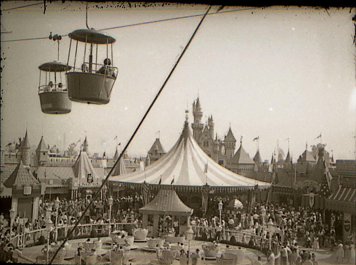 A Skyway for Disneyland Paris! - Designing Disney