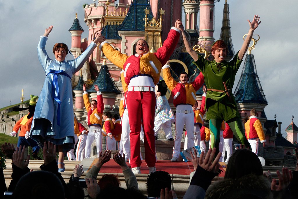 Creating Disney Magic – The Entertainment Division - Designing Disney